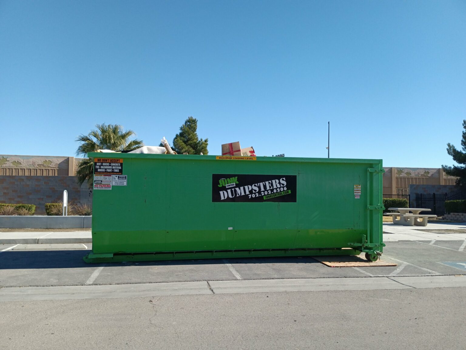 Trash Dumpsters In Spring Valley: Vegas Dumpsters - Junk Control